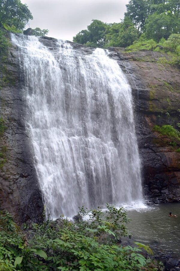 Top 10 Tourist Places Near Mumbai to Visit During Monsoon